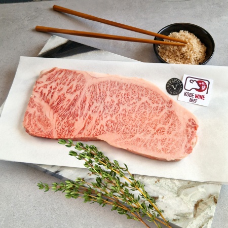 Японско Kobe Wine Beef А5 стриплойн стек - ViVenda